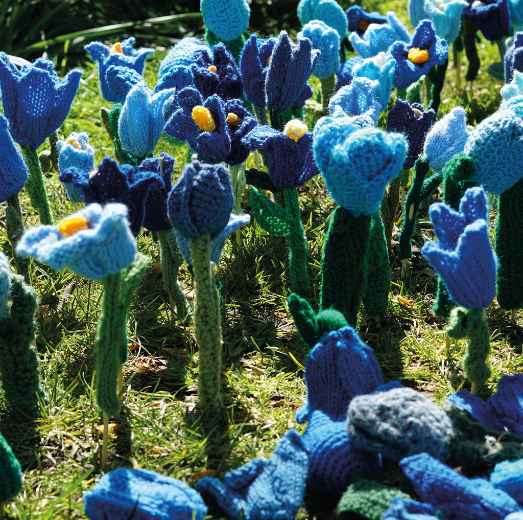 Parkinson's UK Charity cards. World Parkinson's Day Tulips design. Pac – Parkinson's UK shop